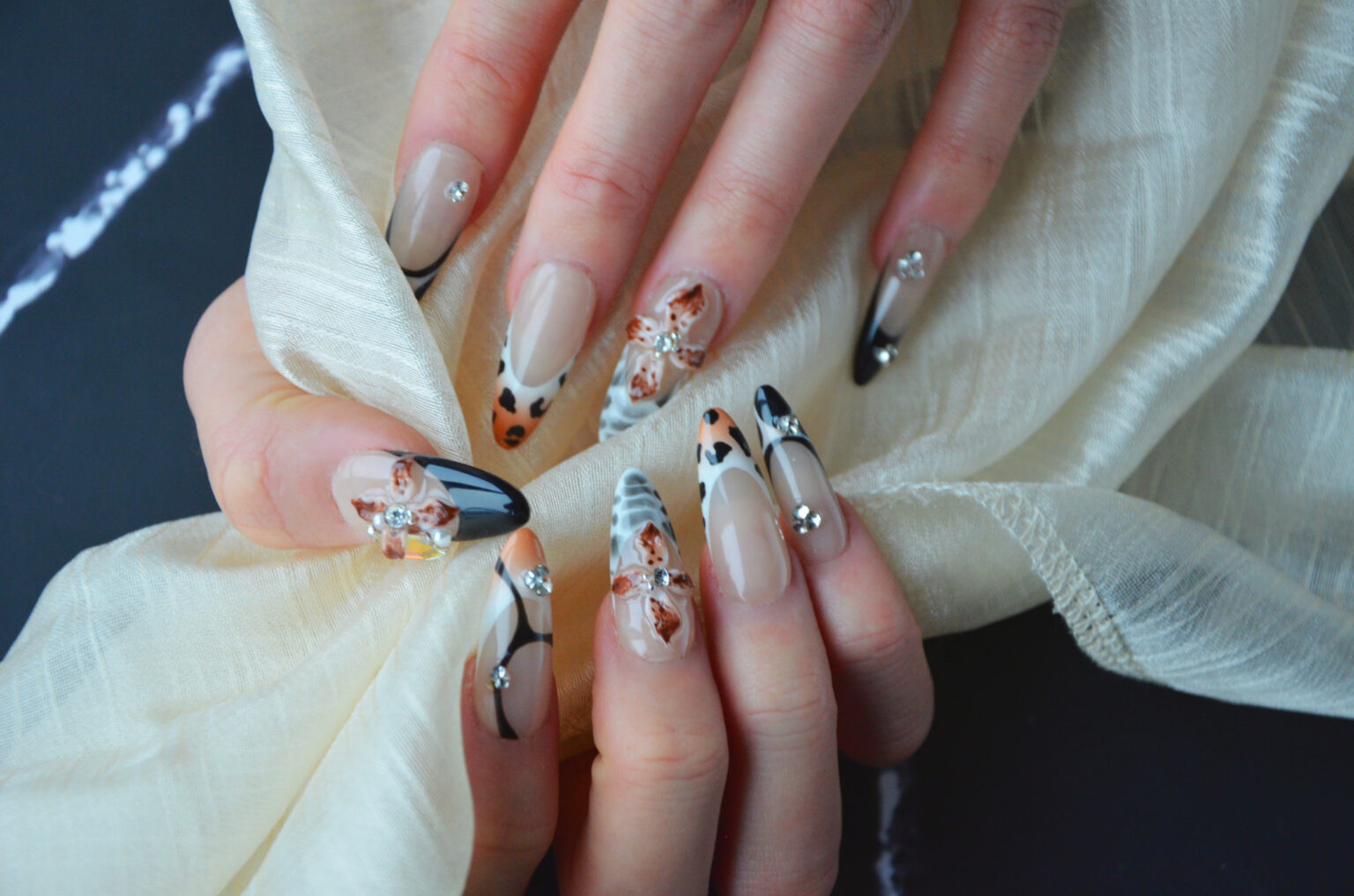 Midnight Cognac - GlamTouch Nails